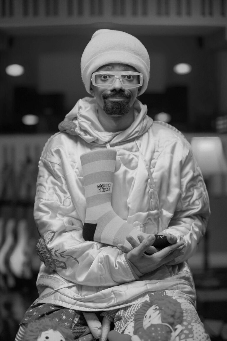 The Thread - Fender | Mono Neon